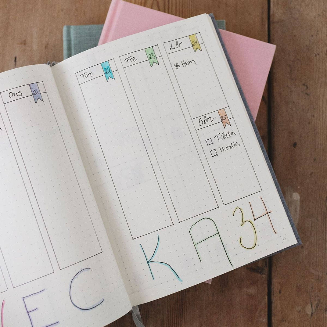 Bullet Journal bok = Dotted notebook | Brett urval hos Tidformera